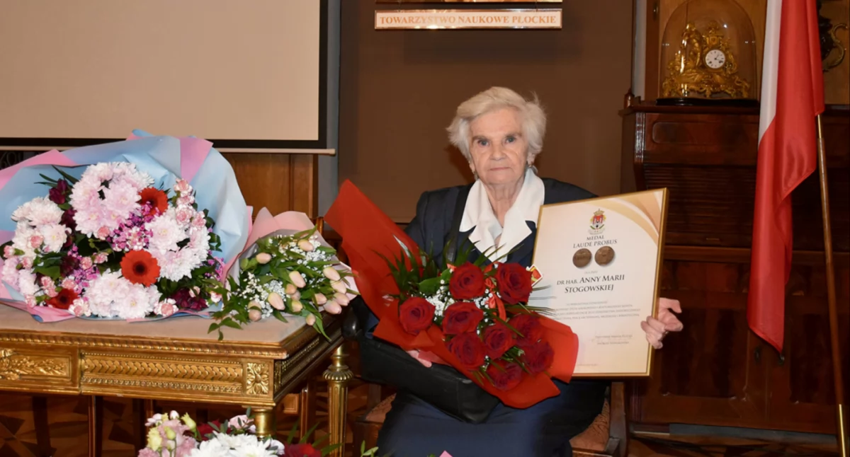 Anna Stogowska świętowała swoje urodziny. Jubileusz w Towarzystwie ...
